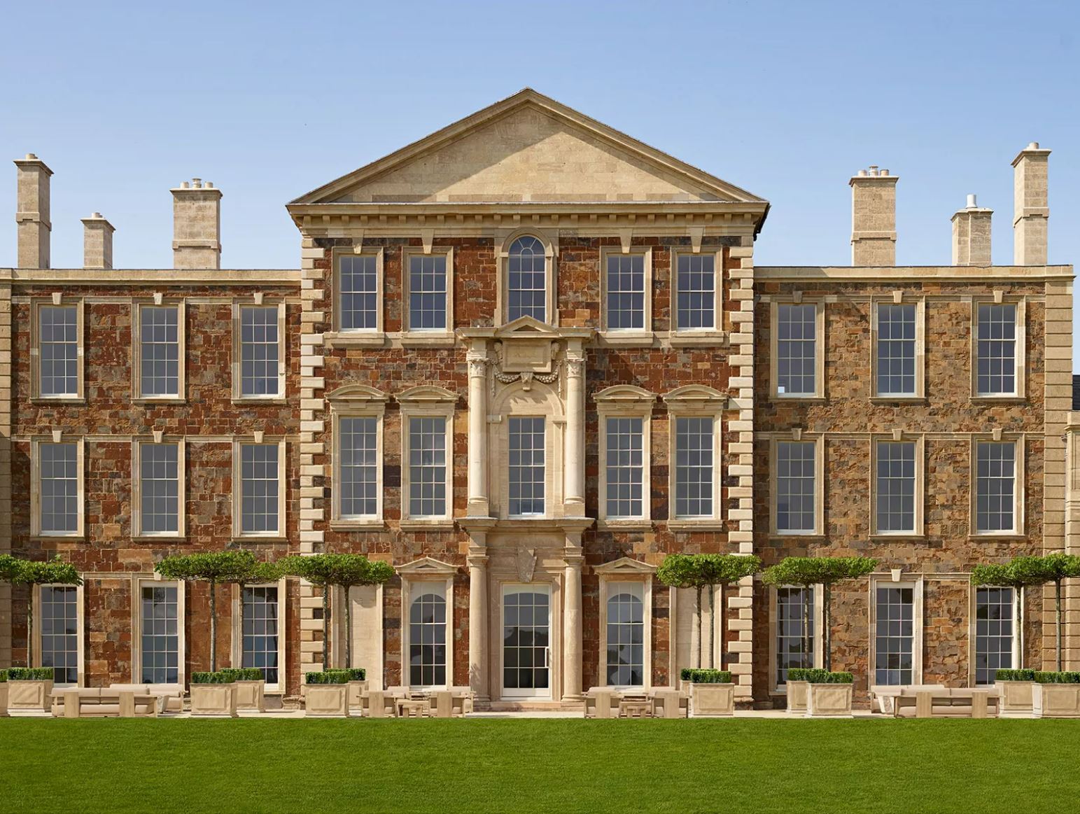 RH England at Aynho Park